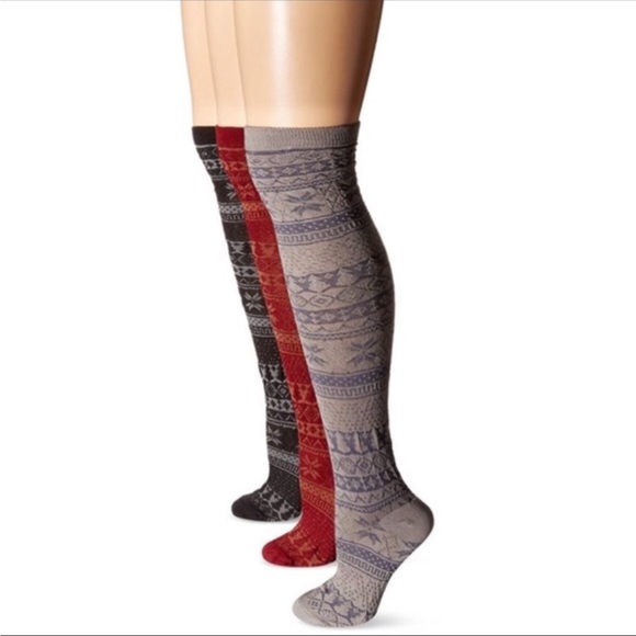 Muk Luks | Accessories | New Muk Luks Over The Knee Socks 3pk Fairisle ...